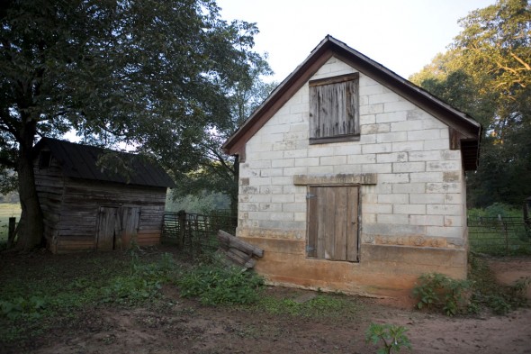 Mule Barn, Yard and Cribs